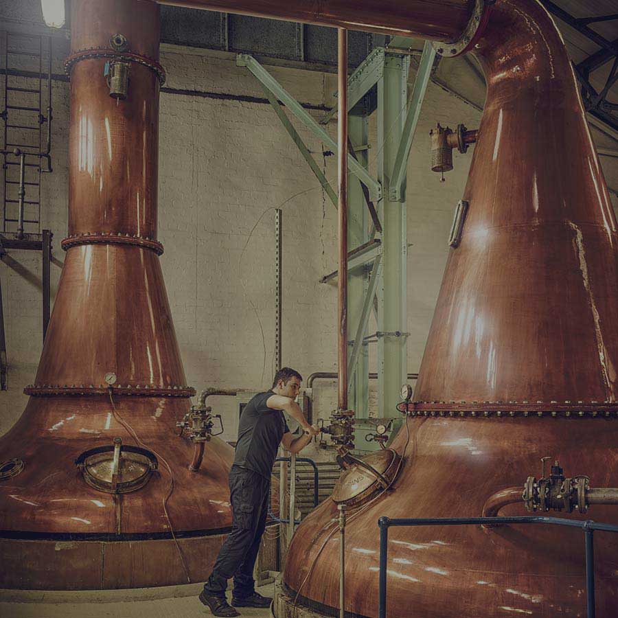Loch Lomond | Single Malt Scotch Whisky Distillery & Shop | Scotland